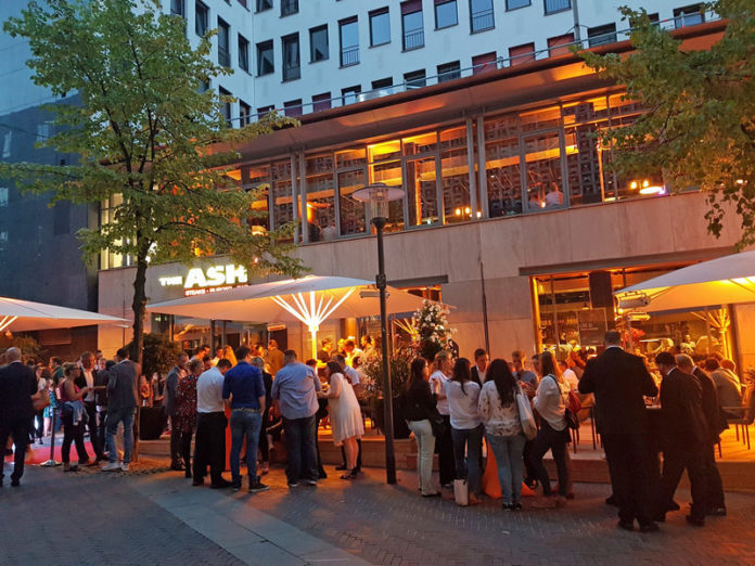 Mehr als "nur" ein Restaurant ~ The ASH American Steak House - Colorful ...