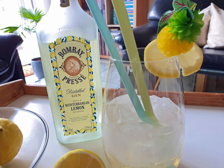 Spritziger Genuss ~ Bombay Citron Pressé Gin - Colorful Things